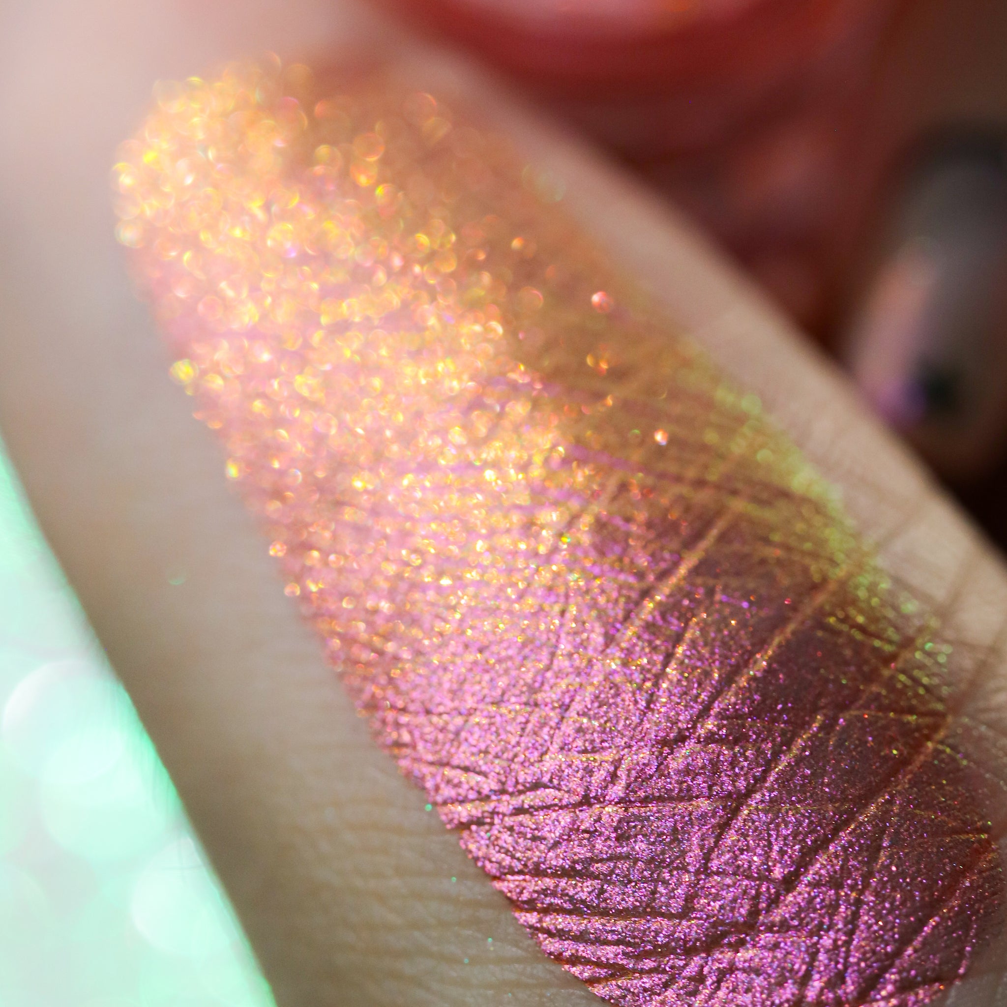 Eggstraordinary - Multichrome eyeshadow, Multichrome eyeshadow ...